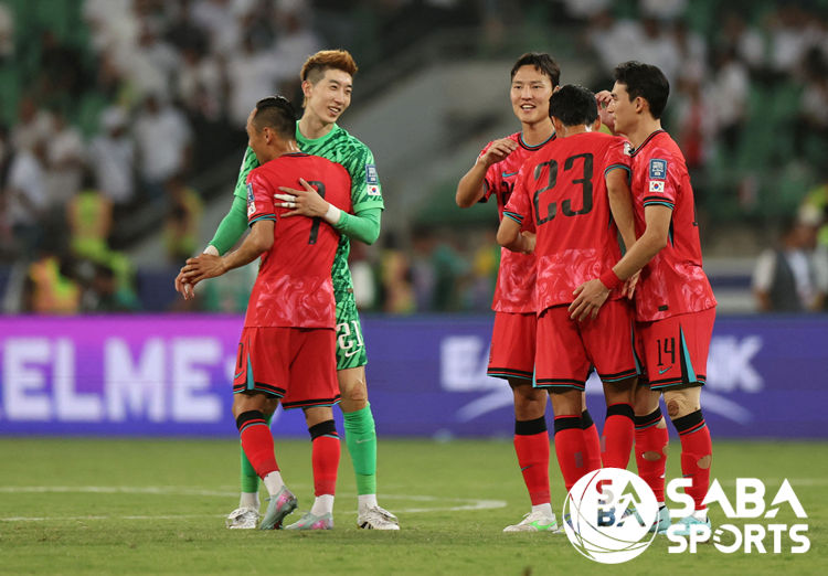 South Korean president Lee Jae-myung publicly motivates men's football ...